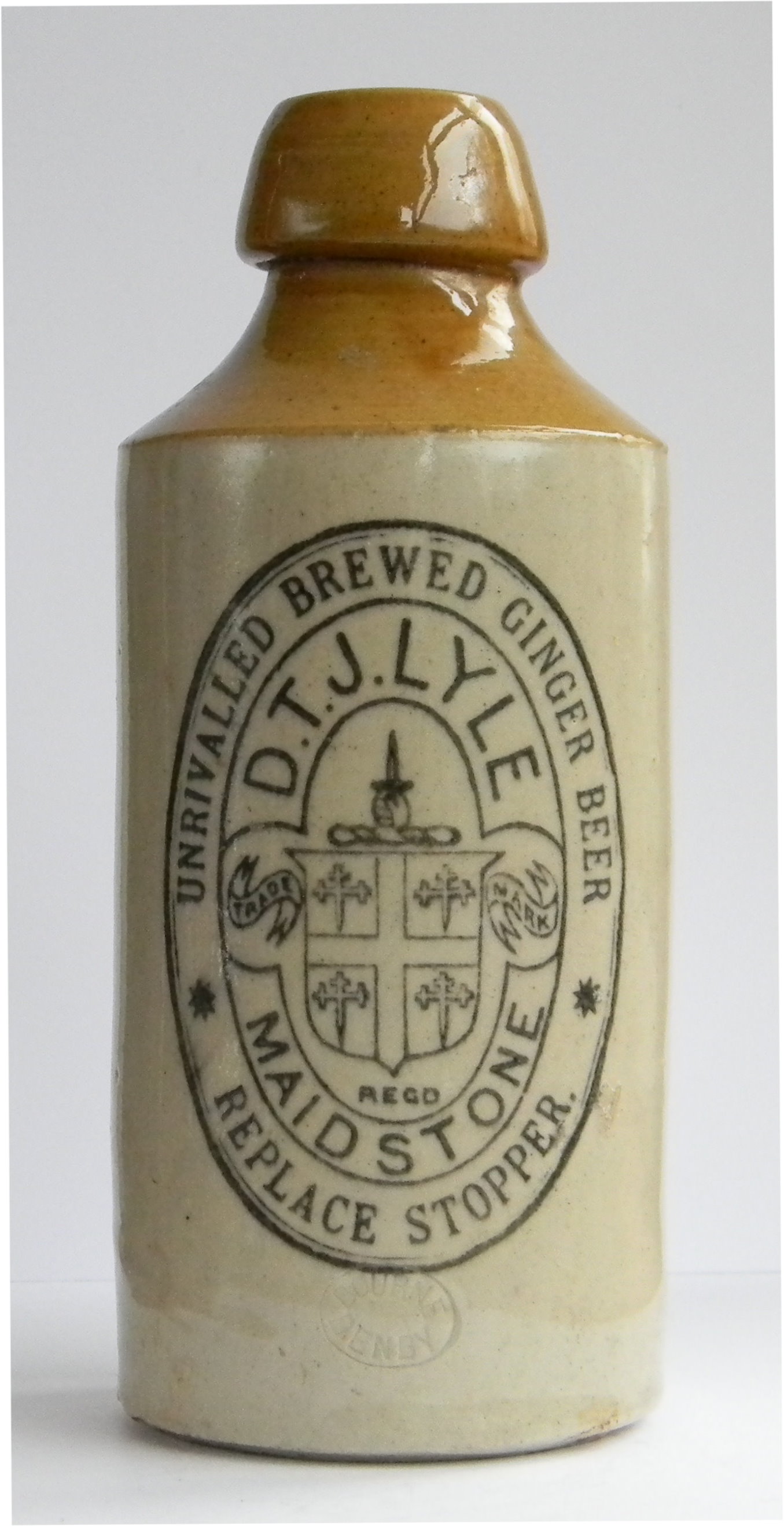 Label: UNRIVALLED BREWED GINGER BEER D.T.J.LYLE MAIDSTONE REPLACE STOPPER